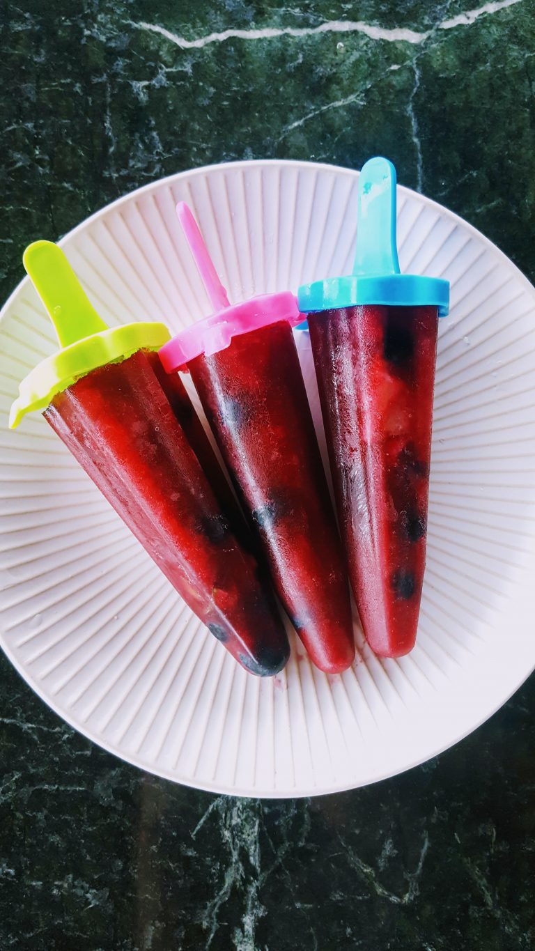 Frozone Super Hero Popsicle for Food ‘n Flix: The Incredibles « Eliot's ...