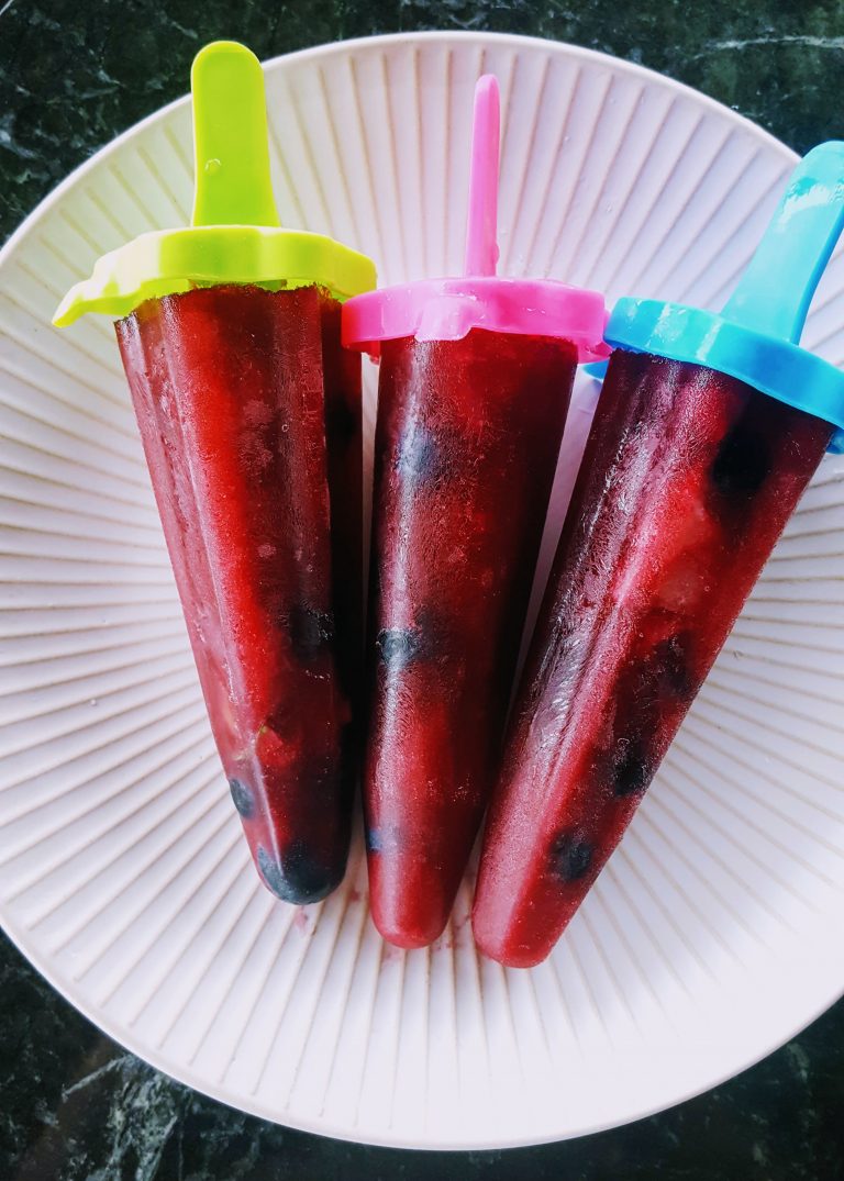 Frozone Super Hero Popsicle for Food ‘n Flix: The Incredibles « Eliot's ...